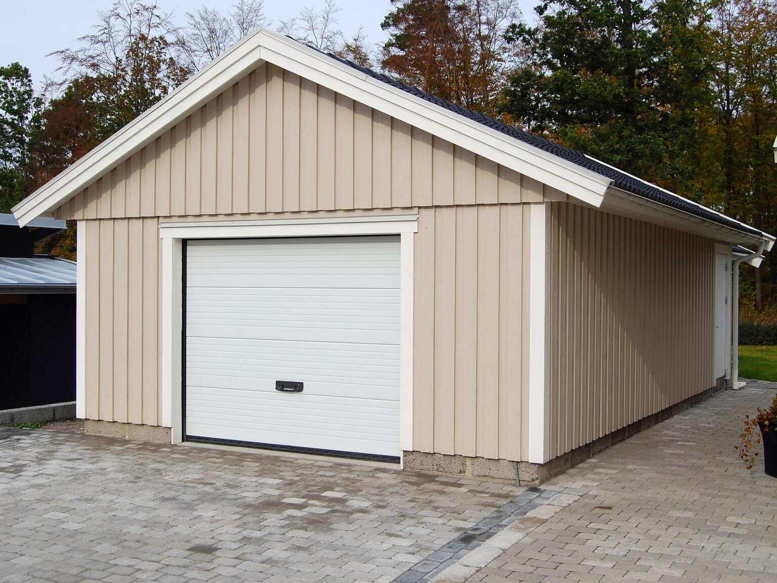 Attefallsgarage - Garage utan bygglov - Björklidens garage