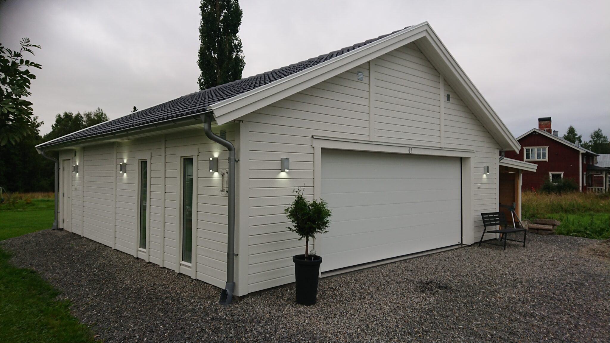 Björklidens - garage och carportar med liggande panel - Björklidens garage